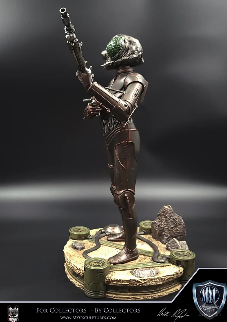 4-LOM (Star Wars) – Time to collect